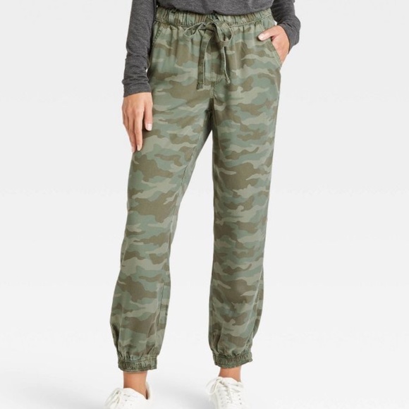 Target | Pants & Jumpsuits | Target Pants Camo | Poshmark